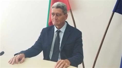 След призива на Пеевски Областните управители на Шумен и Търговище напускат Информационна