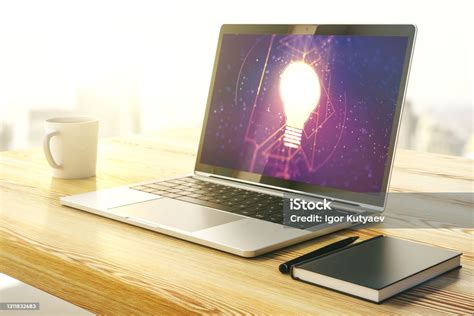 현대 컴퓨터 모니터 미래 기술 개념에 창조적 인 전구 그림 3d 렌더링 0명에 대한 스톡 사진 및 기타 이미지 0명 3차원 형태 개념 Istock