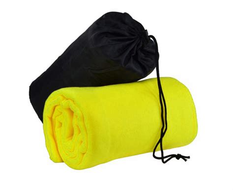 Флисовый плед в чехле Warm 150 х 180 см Жёлтый 100 9728247 фото отзывы характеристики в