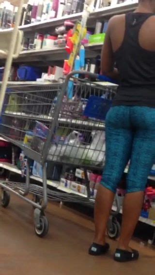 Fit Booty At Walmart Pic