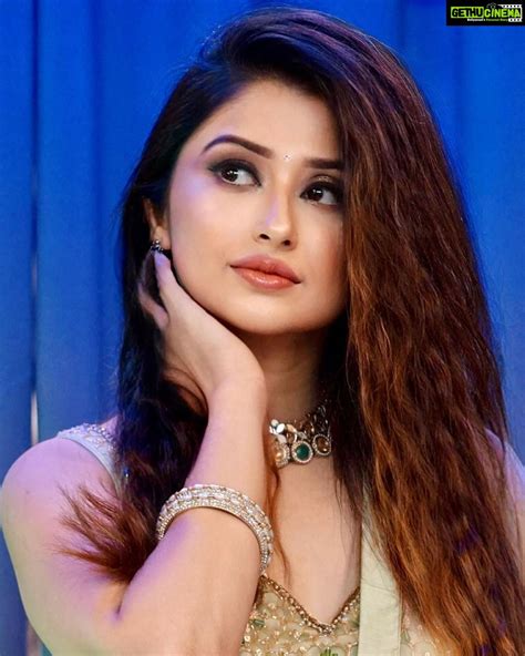 Saba Khan Instagram Beauty Is How You Feel Inside And It Reflects In Your Eyes 🥰 Styled By