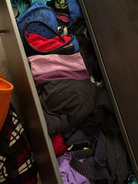 Tidy A Draw Lets Make Room Nudes Leggingsgonewild NUDE PICS ORG