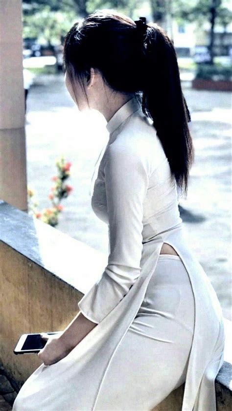 Pin By Lan On O D I C Gi O N Sinh Glamour Photo Beautiful Vietnamese Women Ao Dai