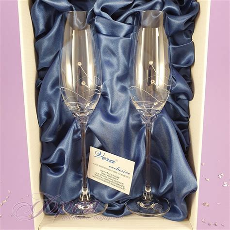 Сватбени чаши за шампанско Ванеса Podaracionline