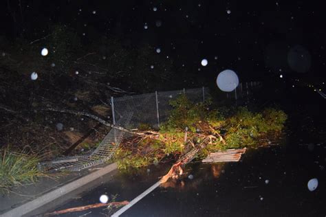 'Tornado' leaves path of destruction on Fraser Coast | Fraser Coast ...