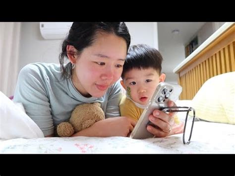 살 아들의 은밀한 취미 초등학생 위인전 who 를 이해하긴 해 육아브이로그 YouTube
