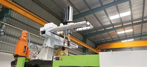 Mild Steel Axis Servo Driven Robot For Industrial At Piece In Pune