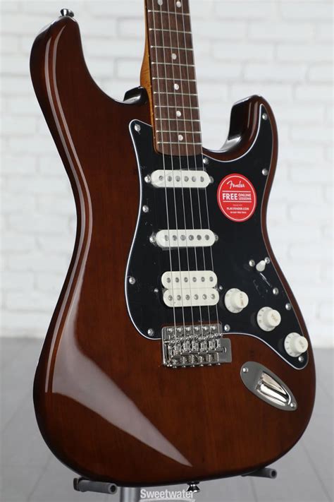 Squier Classic Vibe 70s Stratocaster Hss Walnut With Indian Laurel