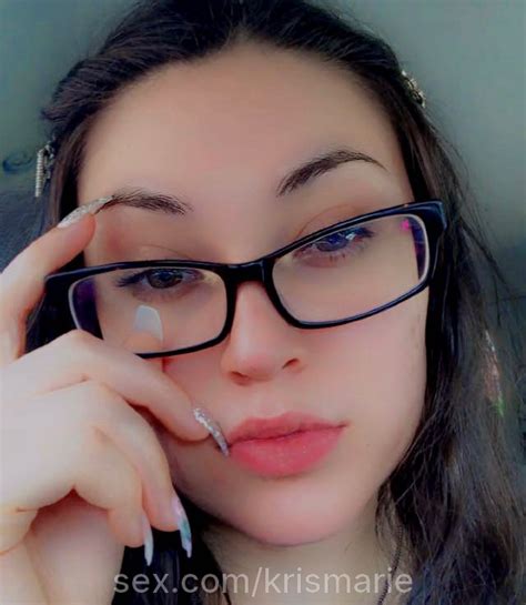 Dreamofkrismaries Profile Premium