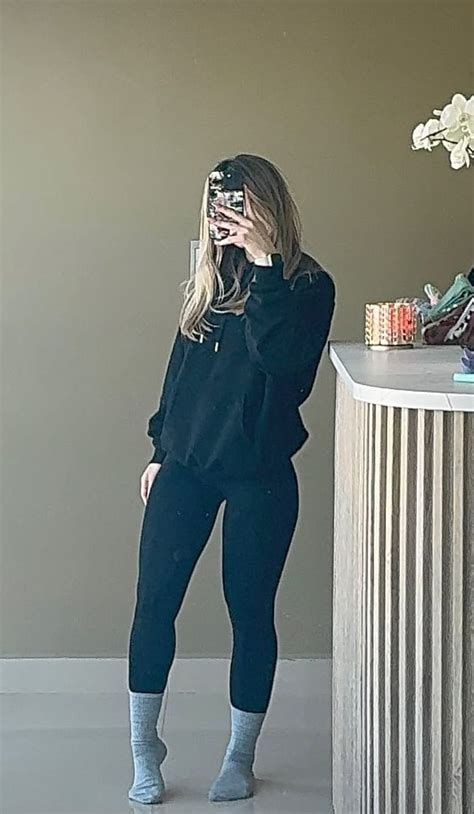 Outfits Con Mallas Negras Deportivas Outfits Con Mayas Termicas Calcetas Grises Oufits Gym
