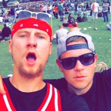 Stream Sky Bully Music Listen To Songs Albums Playlists For Free On