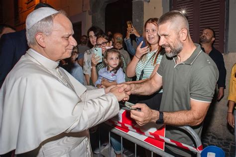 Ветеран з Івано Франківщини вручив Папі Римському шеврон ФОТО Новини Івано Франківська