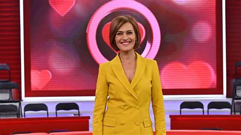 Fátima Lopes Reage Após Programa Passar Para As Madrugadas