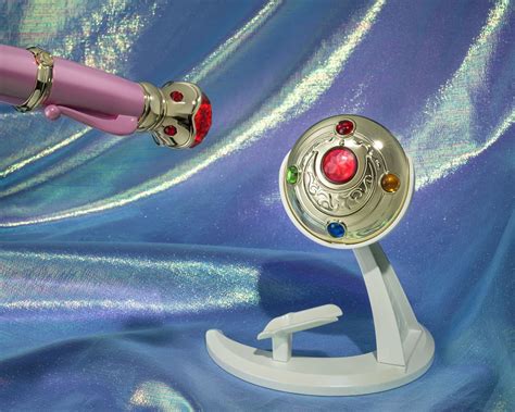 Sailor Moon Transforming Brooch Disguise Pen Brilliant Color Edition Proplica Replica Set