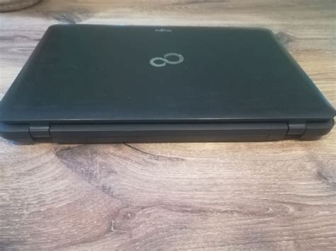 Fujitsu Lifebook A512