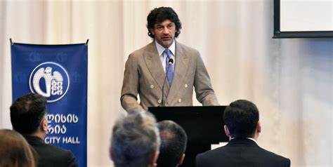 მიუღებელია რომ ტაქსის ბამპერები არ იყოს თეთრად შეღებილი კალაძე Netgazeti • კახა კალაძე