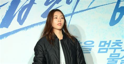 [포토엔]이연희 차원이 다른 비율 8등신 보디라인