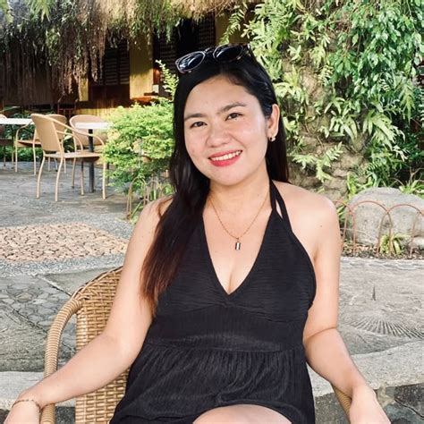 Abby Iamabby 1001 • Threads Say More