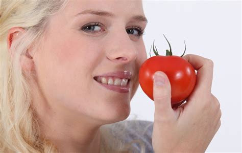 La Ingesta Habitual De Tomate Ayuda A Prevenir La Obesidad Visceral De La Parte Profunda Del