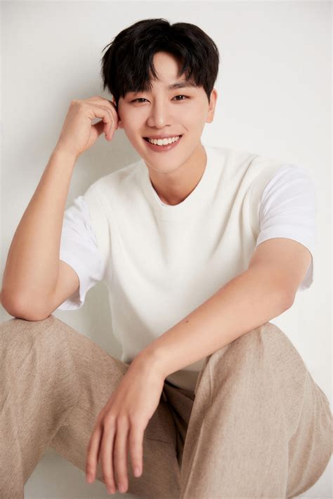 금혼령 김우석 재벌집에 중꺾마김선호x도경수 티키타카 참고했죠 인터뷰① 스타뉴스