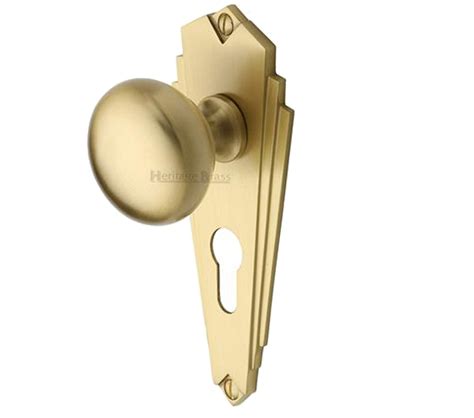 Heritage Brass Broadway Art Deco Style Door Knobs On Backplate Satin