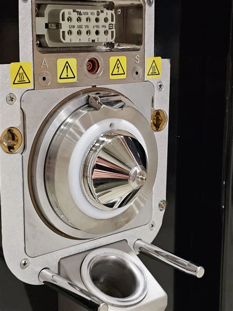 Thermo Orbitrap Fusion Mass Spec Cid Hcd Etd Used 230v No Software