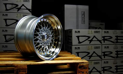 Na Luzie Fuck Your Fake Wheels