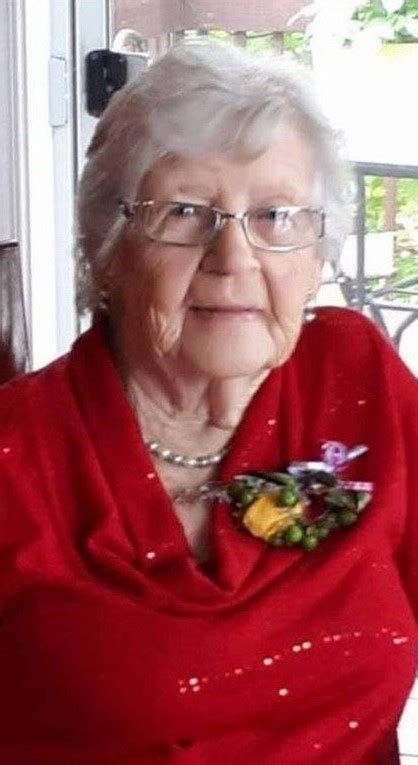 Yvette Delarosbil Salon Lfc Rive Nord