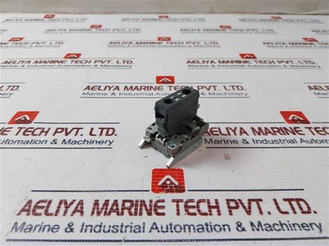 Schneider Telemecanique Zb4 Bv6 Mounting Collar Switch Body Gb140485