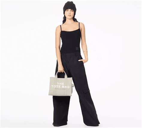 Marc Jacobs Tote Bag Review The It Girl Bag On Every Girl S Radar Haul Of Fame