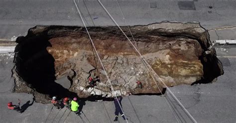 World Now 도로 한복판에 뻥과테말라 싱크홀