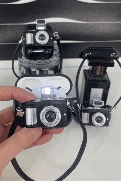 📸후레쉬 팟📸 셔터에어팟케이스 카메라 케이스 에어팟 아이폰 유니크 키치 하이틴 스트랩 블랙에어팟케이스 카메라에어팟케이스 생일선물 우정템 커플템 에어팟1 에어팟2 에어팟