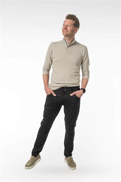 Shop Clever Clothing | Stylish Activewear