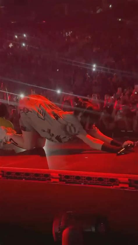 Best 12 Billie Eilish Billie Bossa Nova Artofit