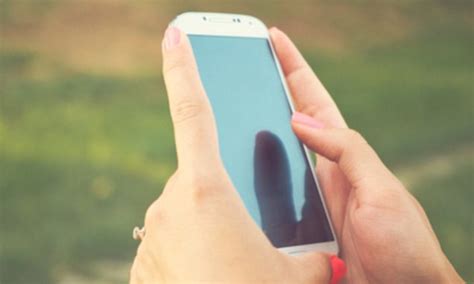 Android Security Flaw Could Expose Photos Daily Mail Online