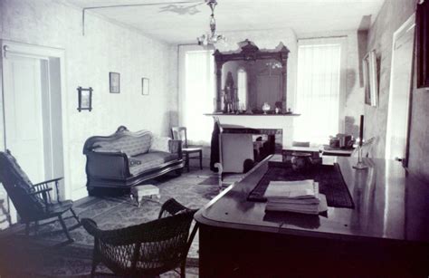 Image Of Griswold Inn Sitting Room Worthington Memory