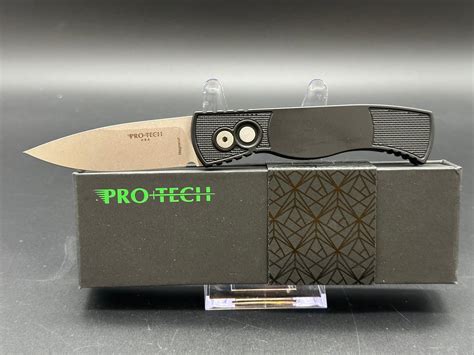 Protech Tactical Response 2 Magnacut Automatic Knife Luvthemknives