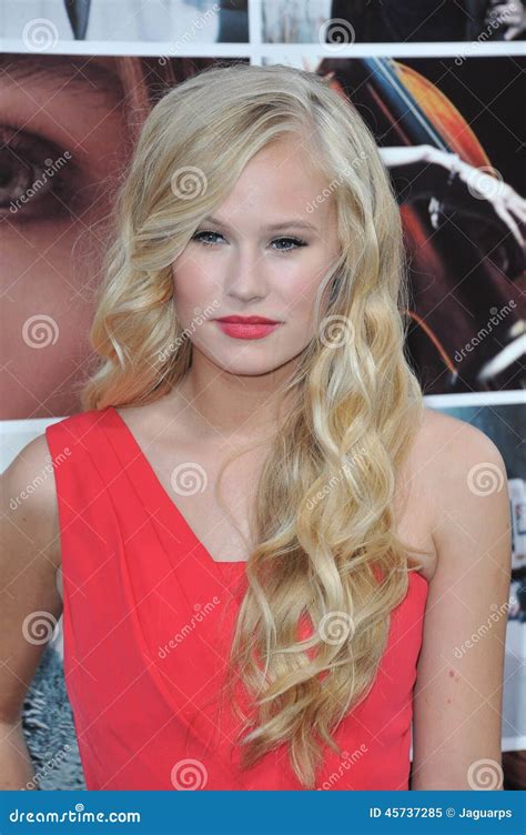Danika Yarosh Editorial Image Image Of Fashion Premiere 45737285