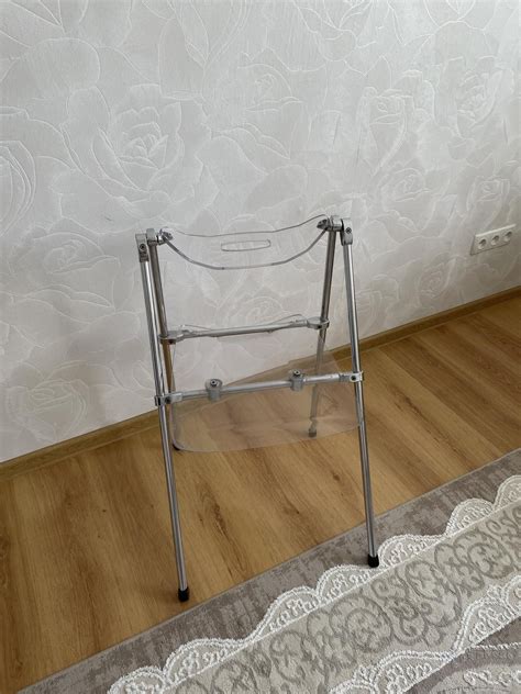 Стільці стулья складні прозорі 750 грн Кухонні меблі Малин на Olx
