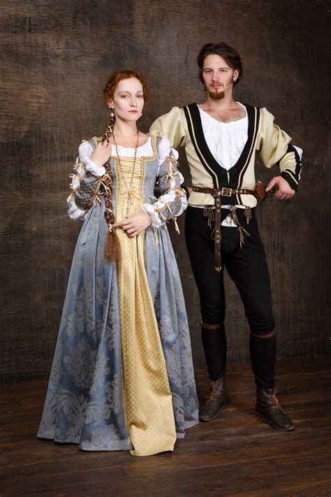 Begining 16 Cen Italian Costumes Renaissance Fashion Italian