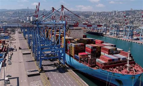 Apsez Becomes Indias 1st Large Seized Pvt Infra Developer To Get Aaa