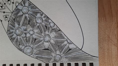 Drawing Zentangle Arukas Onto My String Page Youtube