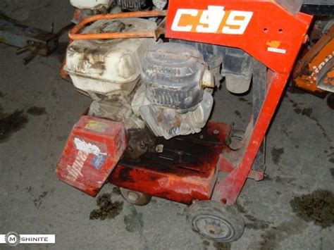 Машините Продавам фреза за асфалт