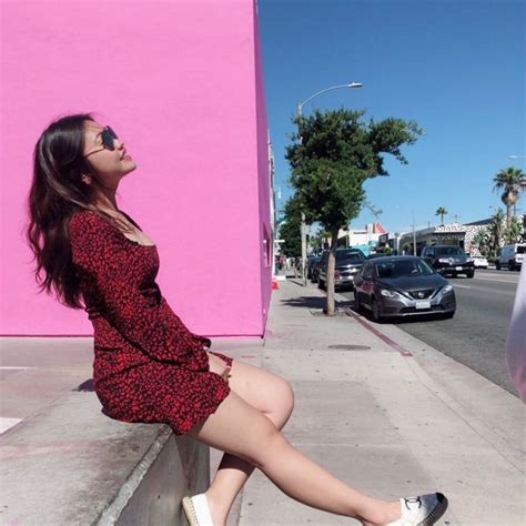 ︎︎𝓒𝓱𝓮𝓻𝓻𝔂 ︎︎ Thech3rryying On Threads