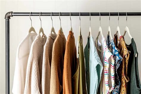 The Meaning Of Clothes Rack At George Tarenorerer Blog