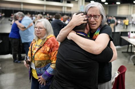 United Methodist Delegates Repeal Churchs Ban On Clergy Celebrating