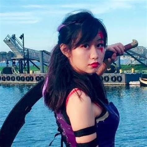 有的人就是，平日里有侵犯女性利益的社会案件你不参与，一旦影响自己对其它女性的剥削（例如脱衣舞），就开始“铁链女铁链女”，你真心关心“铁链女