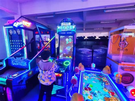Unleash Nostalgia With Retro Arcade Machines Marwey Global Leader