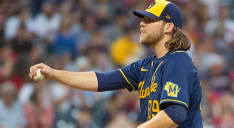 Brewers Corbin Burnes Wins National League Cy Young Award