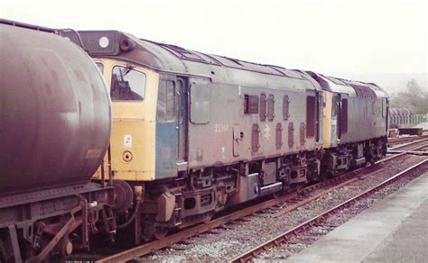 25244 25089 161085 | 25089 + 25244 are stabled in Aberystwyt… | Flickr